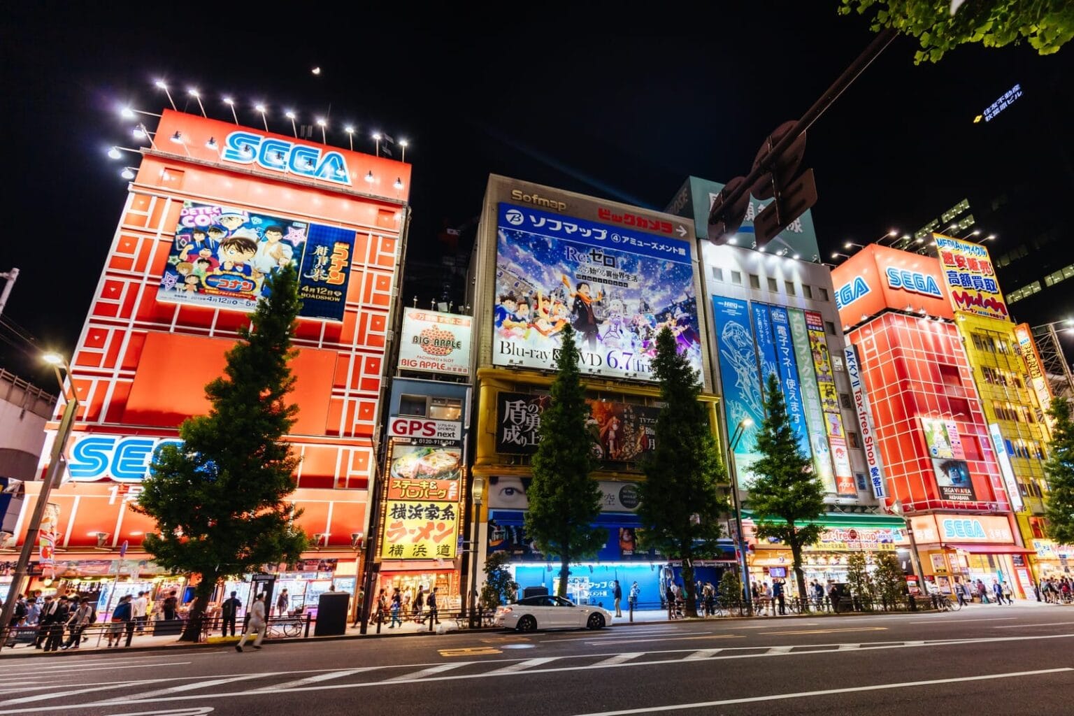 10 Best Shops In Akihabara For Anime, Tech, And More